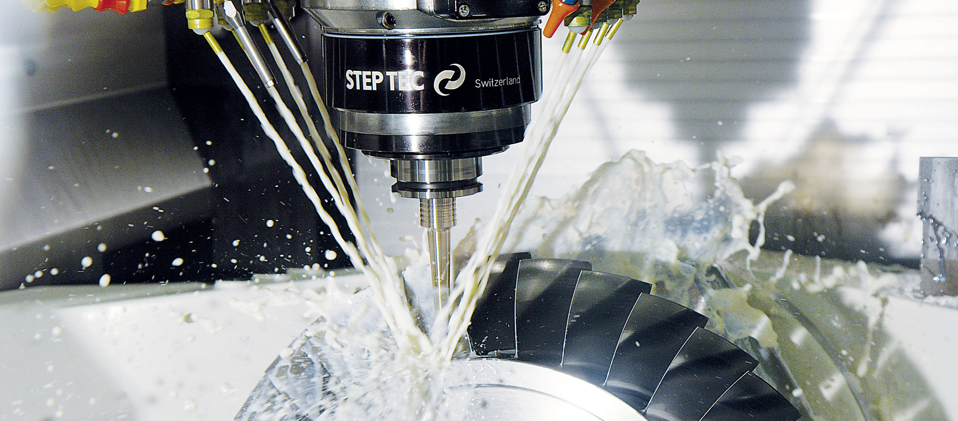 Milling machines | Precision drilling & CNC Machining | 3-axis and 5 ...